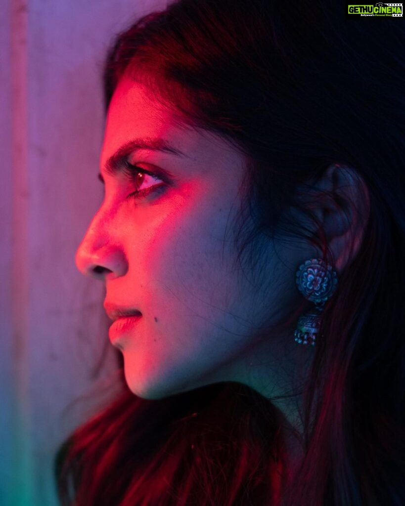 Malavika Mohanan Instagram - Back at work and missing this gorgeous ...