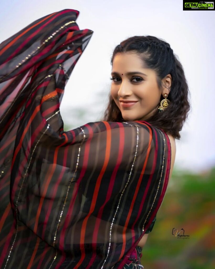 Actress Rashmi Gautam HD Instagram Photos and Wallpapers June 2022 ...