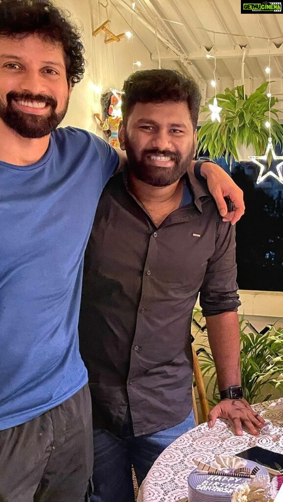 Actor Santhosh Prathap HD Instagram Photos and Wallpapers June 2022 ...