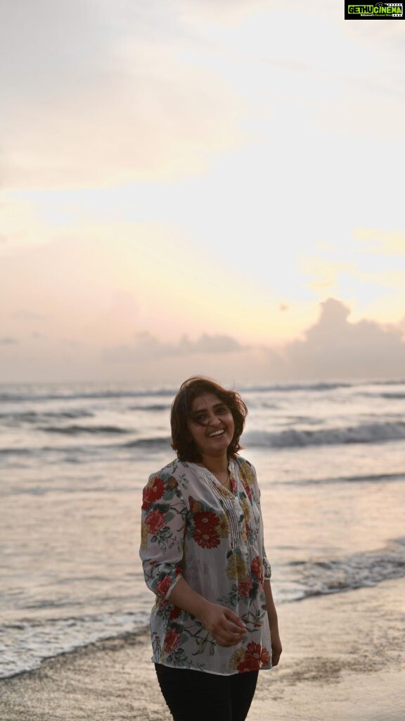 Actress Sanusha HD Photos and Wallpapers June 2022 - Gethu Cinema