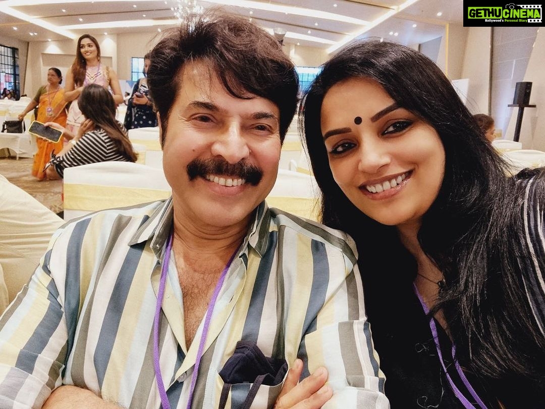 Actress Shweta Menon HD Photos and Wallpapers July 2022 - Gethu Cinema