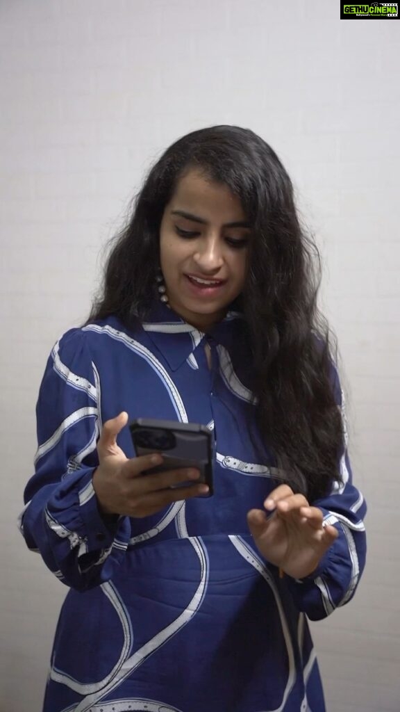 Actress Sivaangi Krishnakumar HD Instagram Photos and Wallpapers July ...