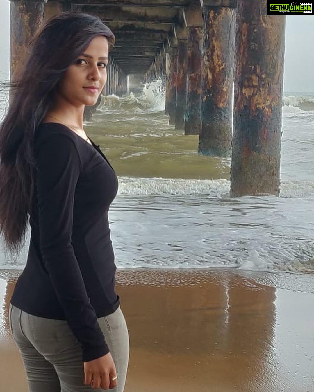 Actress Vaishnavi Chaitanya HD Instagram Photos and Wallpapers ...