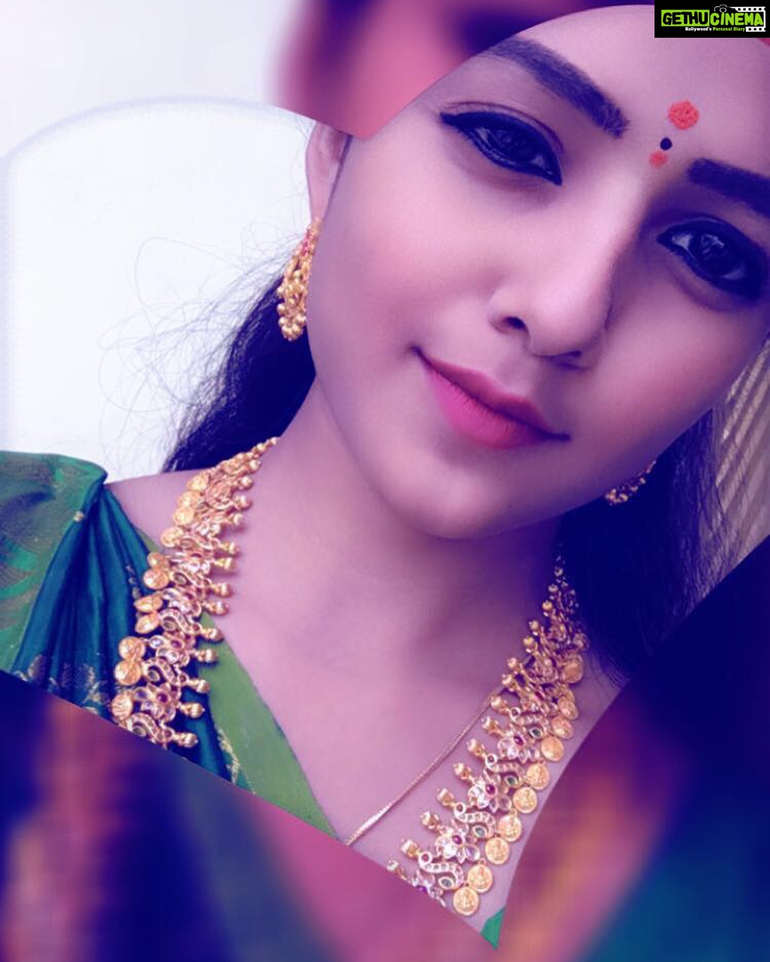 Actress Vaishnavi Chaitanya HD Instagram Photos and Wallpapers October ...