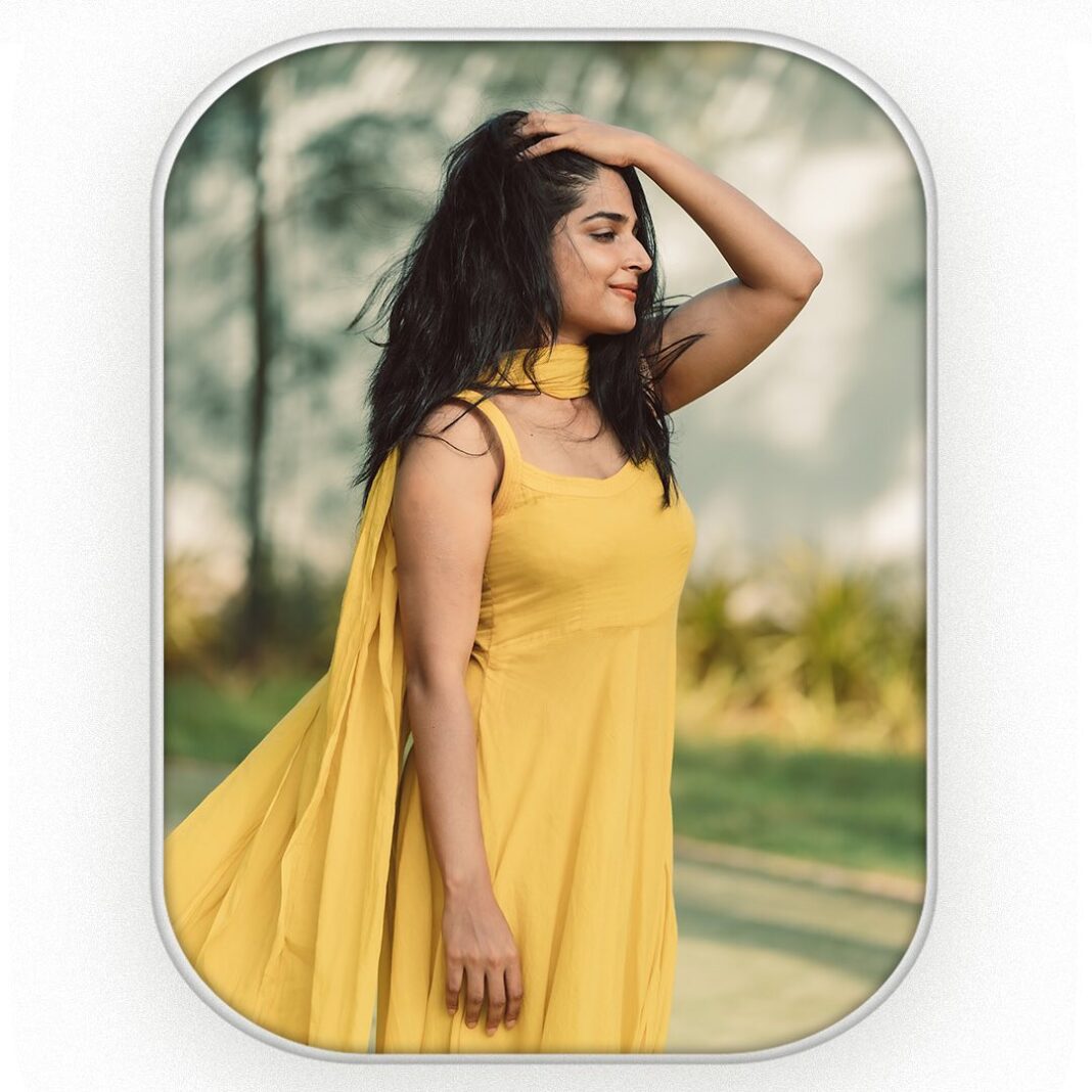 Actress Anagha HD Photos and Wallpapers August 2021 - Gethu Cinema