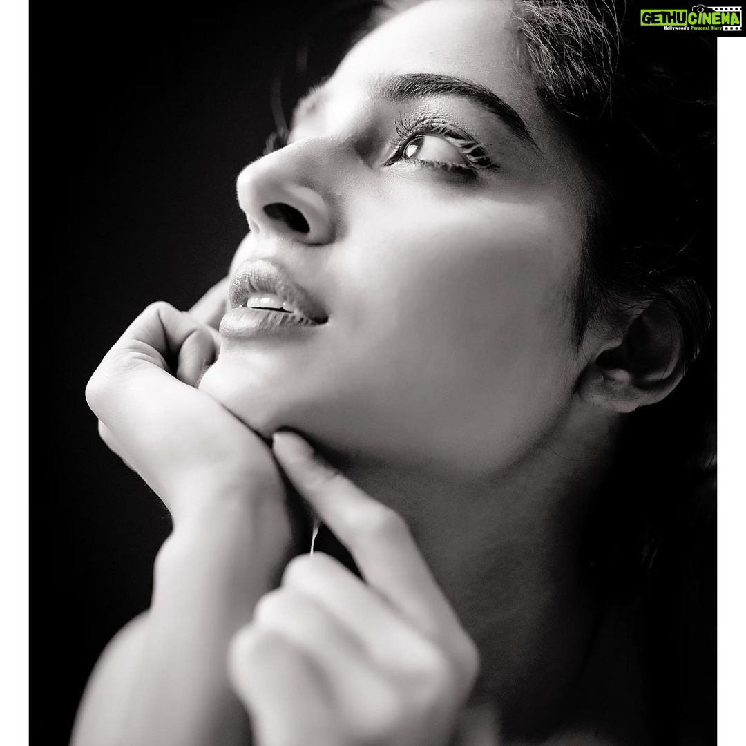 Anagha Instagram – Photography: @kiransaphotography | Gethu Cinema