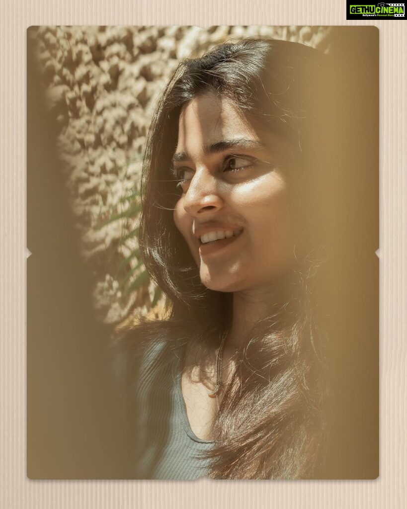 Actress Anagha HD Photos and Wallpapers June 2021 - Gethu Cinema