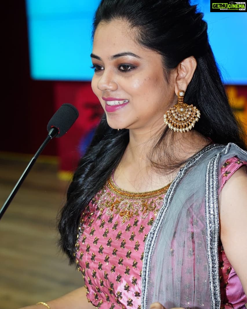 Anitha Sampath Instagram – அவினாசிலிங்கம் பல்கலைக்கழகம்,கோவை..மழை நேர ...