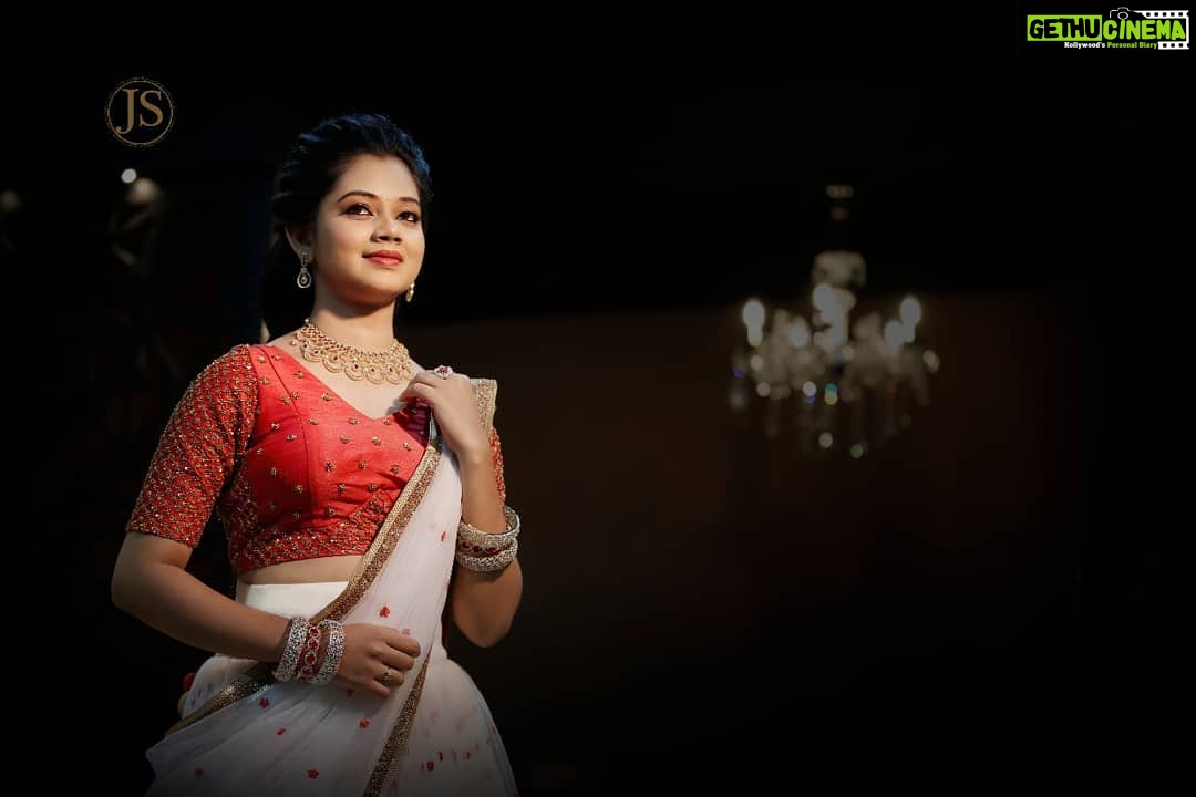 Anitha Sampath Instagram – Thank you Jayashri the sweetest hairstylist ...