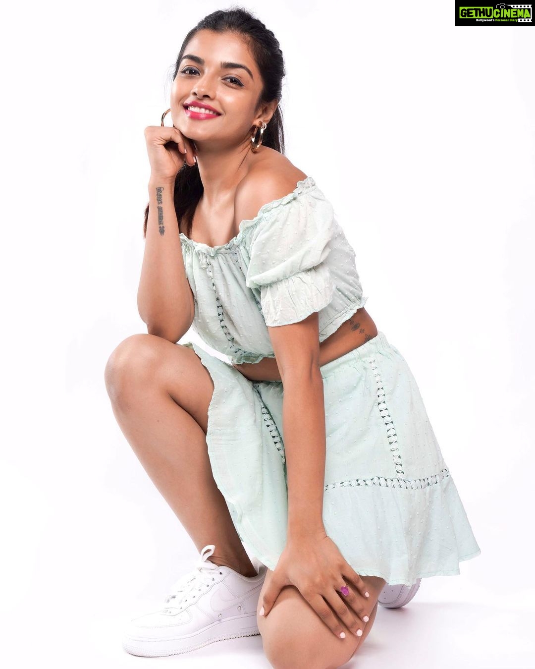 Ashna Zaveri Instagram – Worrying is like walking around with an ...