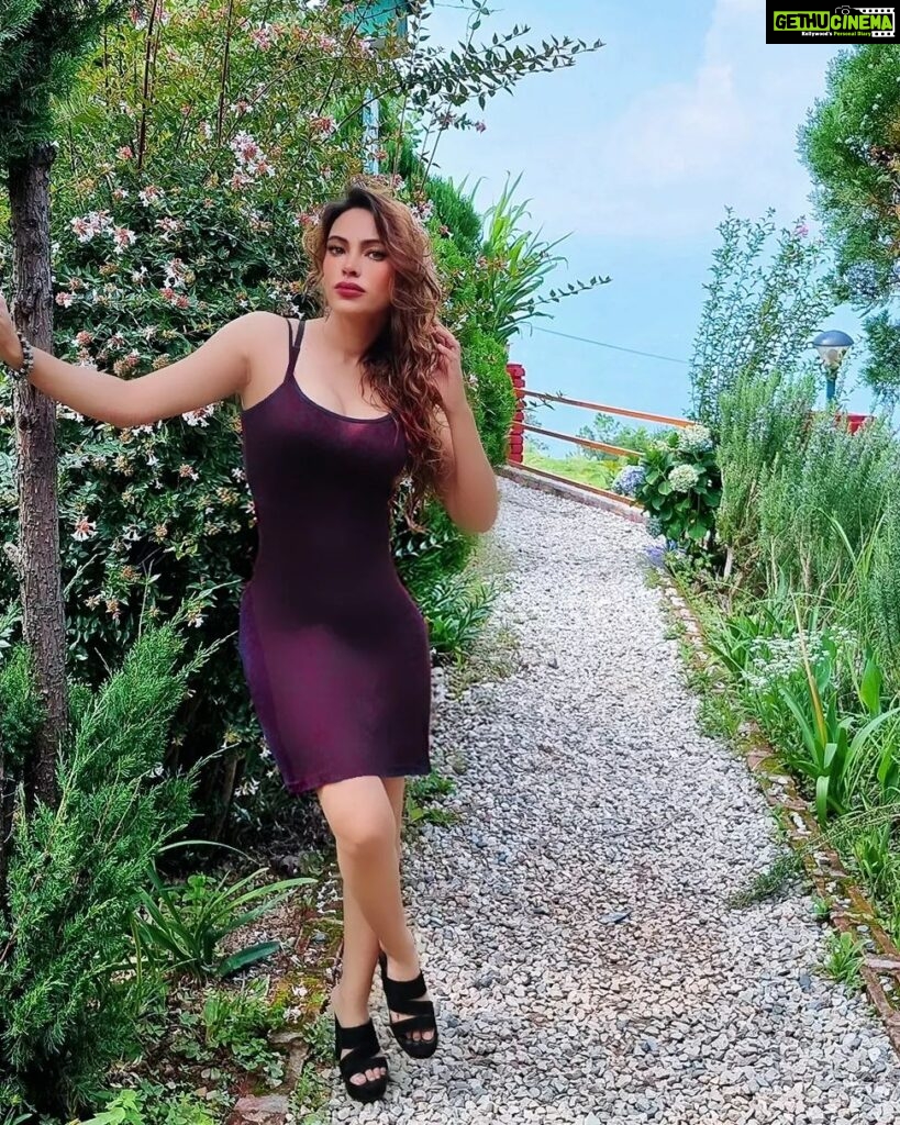 Actress Devshi Khandur HD Photos and Wallpapers August 2022 - Gethu Cinema
