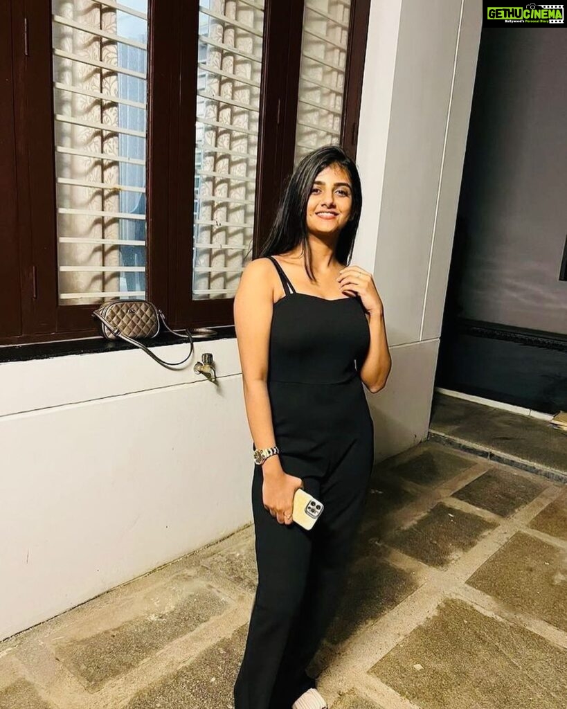 Actress Gabriella Charlton HD Photos and Wallpapers December 2021 ...