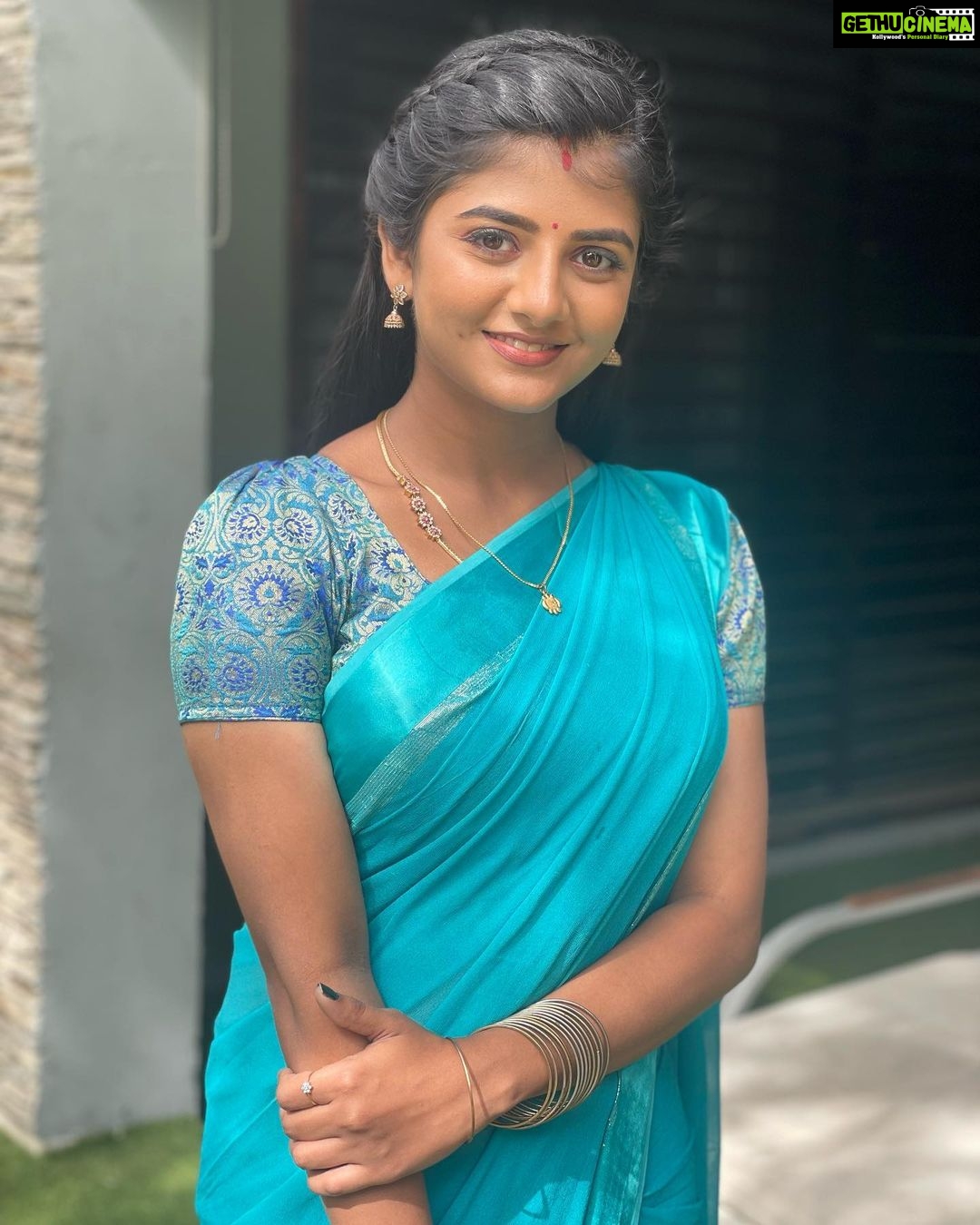 Gabriella Charlton Instagram – Feeling cute! 😋 Saree and blouse ...