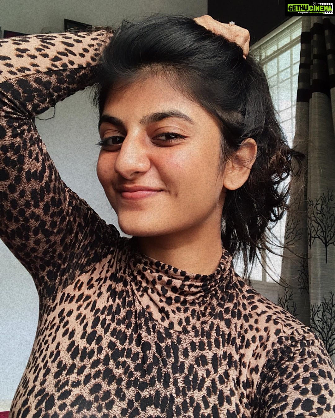 Gabriella Charlton Instagram – With or without scars, I’m slowly ...