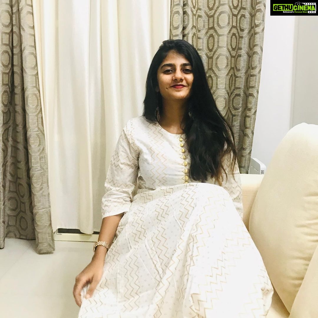 Gabriella Charlton Instagram – | Gethu Cinema Gabriella Charlton Instagram – | Gethu Cinema
