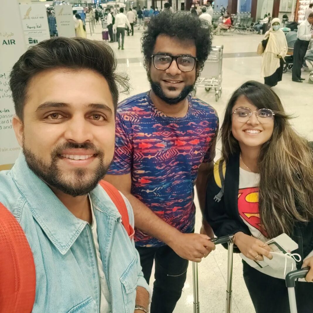 Singer Haricharan HD Photos and Wallpapers August 2022 - Gethu Cinema