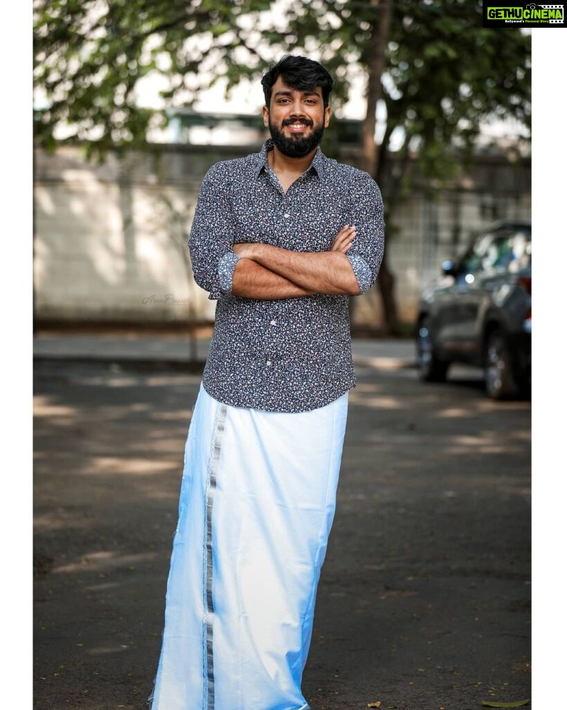 Actor Kalidas Jayaram HD Photos and Wallpapers February 2021 - Gethu Cinema