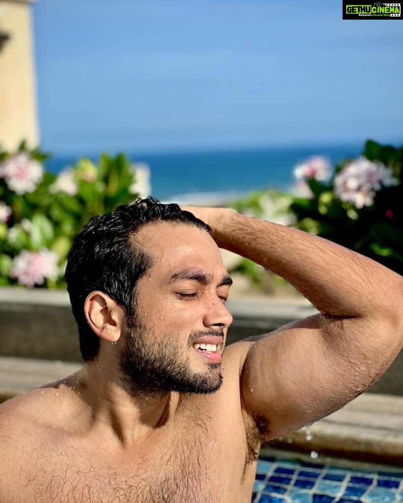 Actor Kalidas Jayaram HD Instagram Photos and Wallpapers May 2022 ...