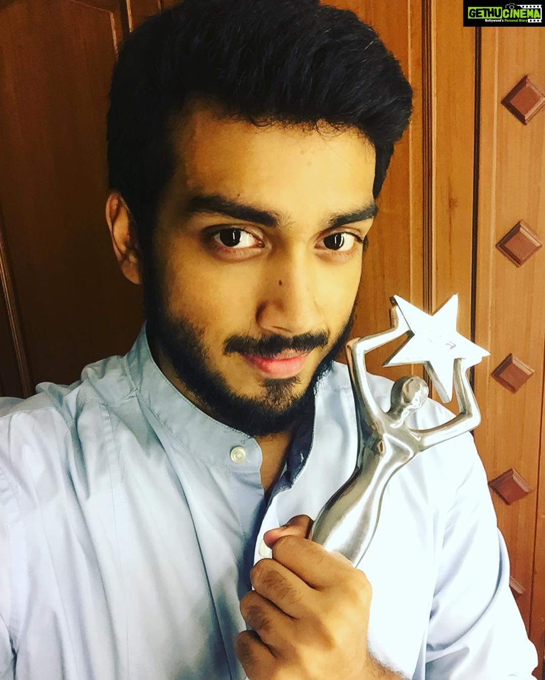 Kalidas Jayaram Instagram - Thank you Edison awards for this honour ...