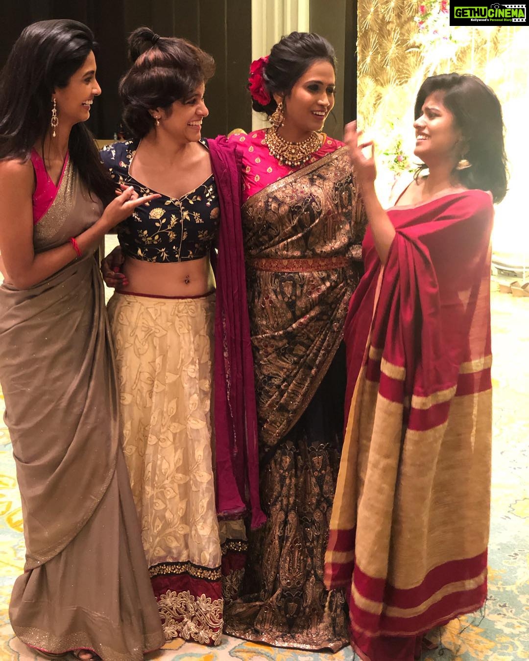 Actress Maya Sundarakrishnan HD Instagram Photos and Wallpapers June ...