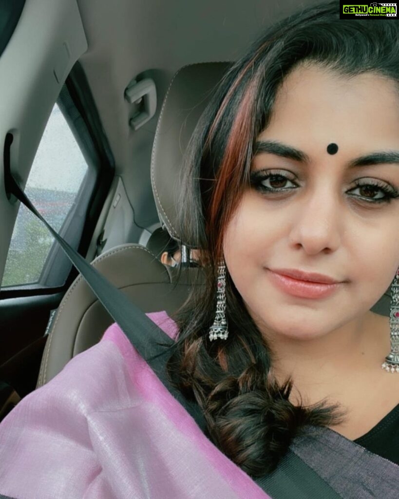 Actress Meera Nandan HD Photos and Wallpapers August 2022 - Gethu Cinema