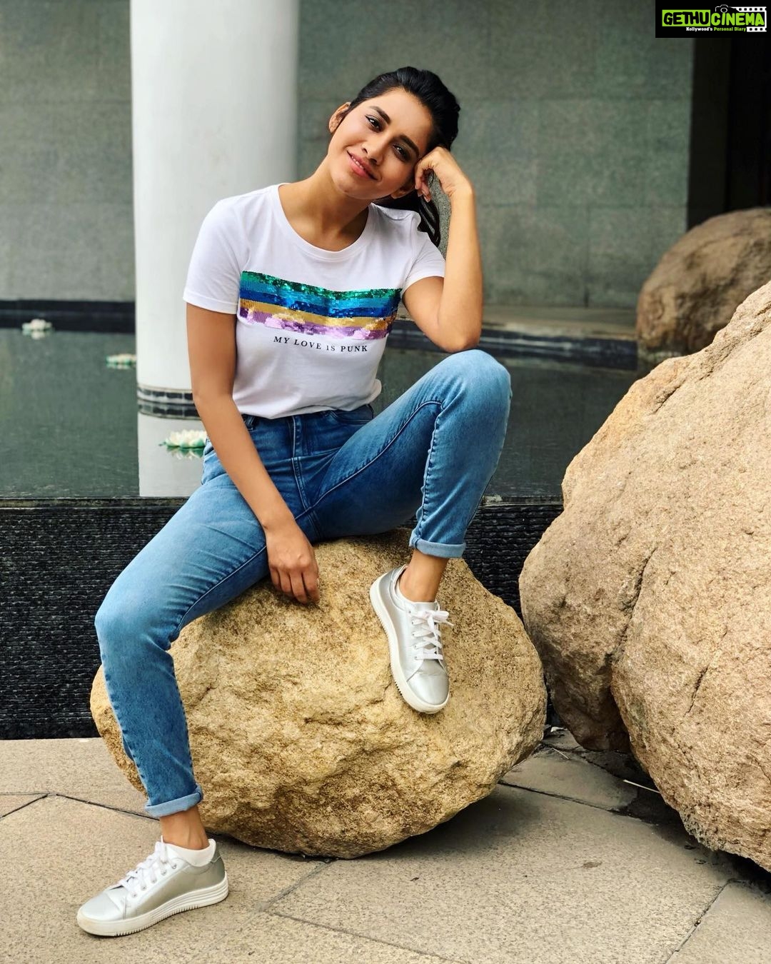 Nabha Natesh Instagram – Boys n girls of Hyderabad !!!! Will be going ...