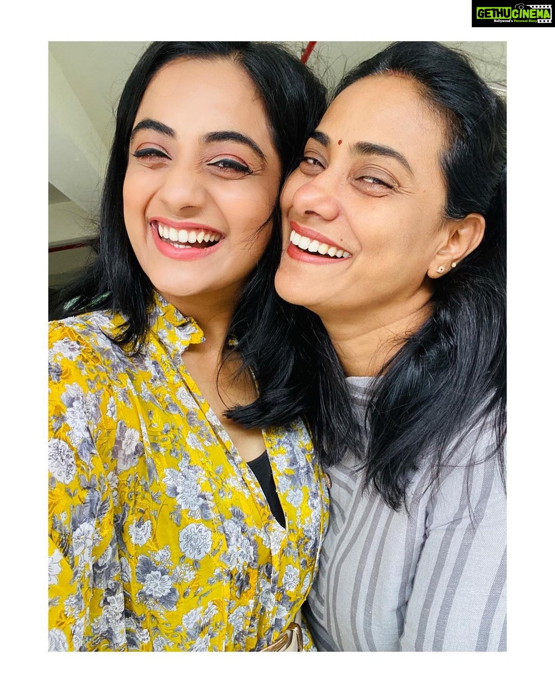 Namitha Pramod Instagram – Amps x Volts =Million watts smile 😬😅 @_indu ...