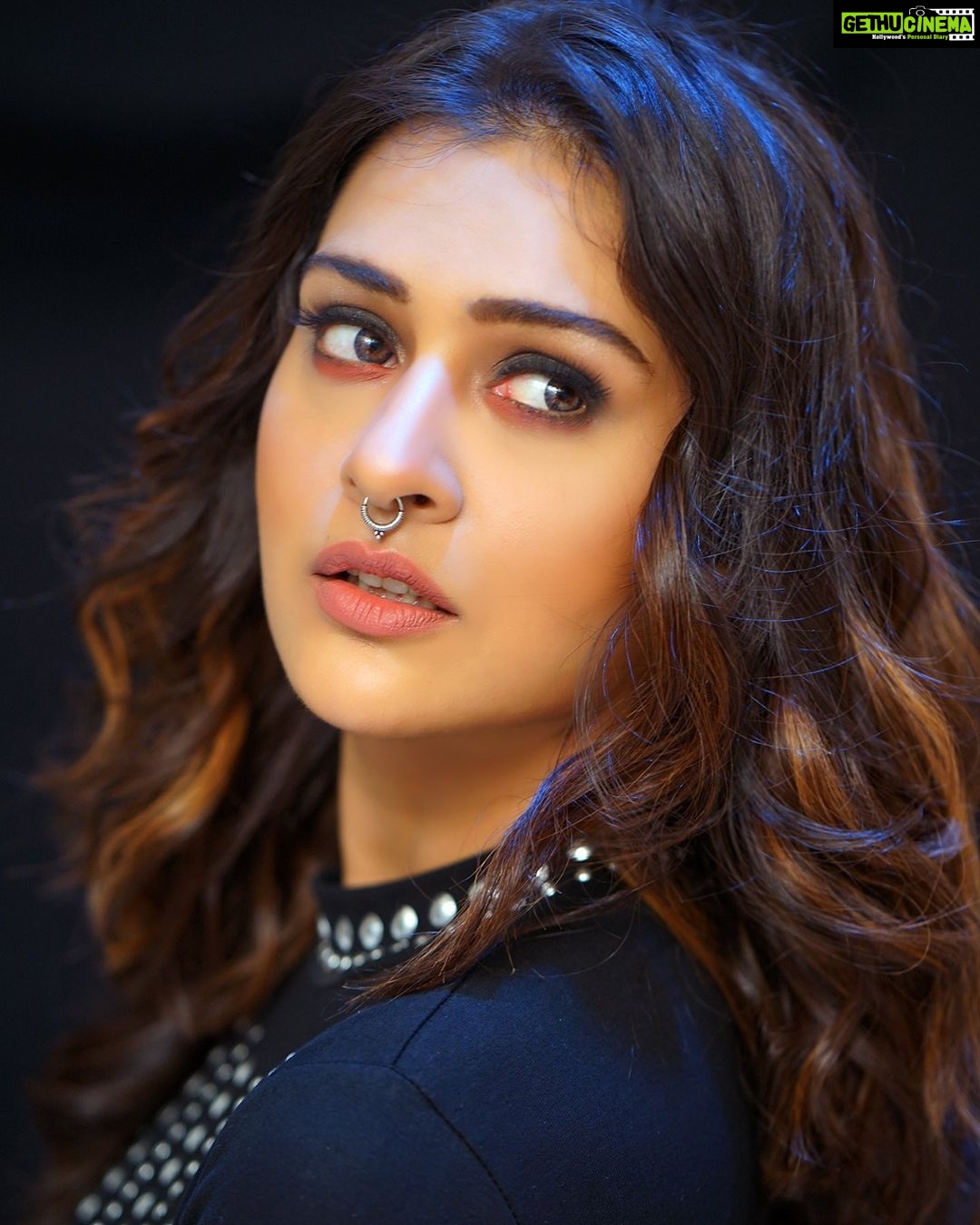 Payal Rajput Instagram – Dream big 🖤…. 🖤 🖤 🖤 Lensed @ashishsom ...