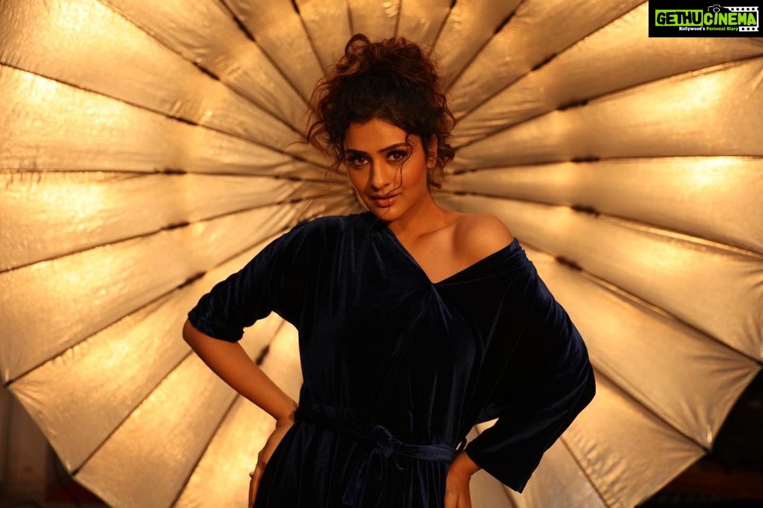 Payal Rajput Instagram – Look into my eyes ,it’s where my demons hide 😈 ...