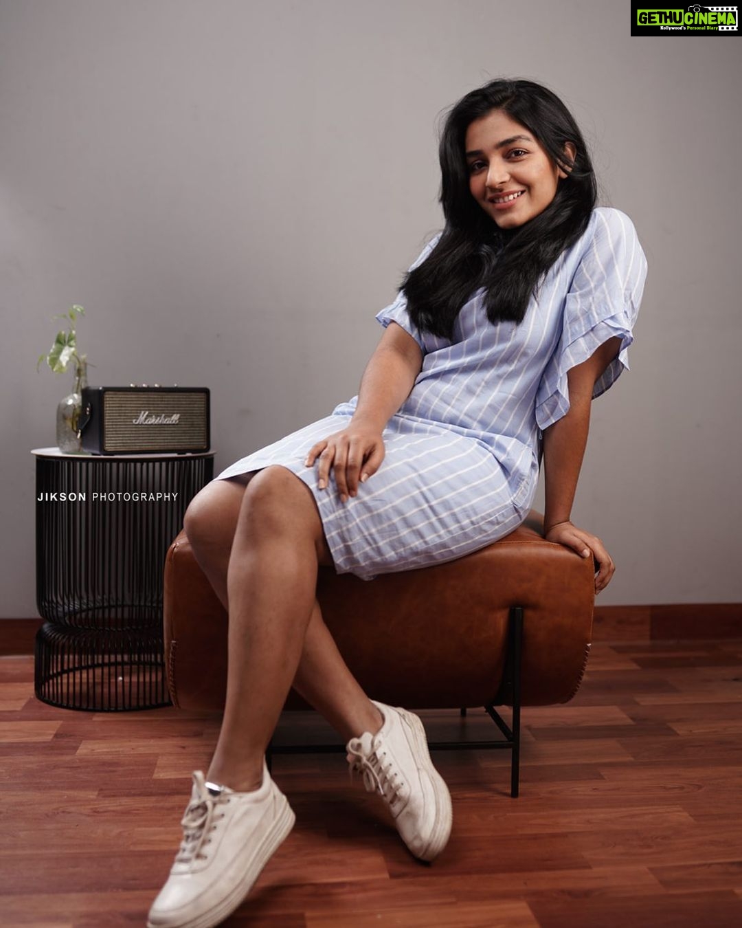 Rajisha Vijayan Instagram – Favourite spot made better with @topp_brass 😇 @jiksonphotography ...