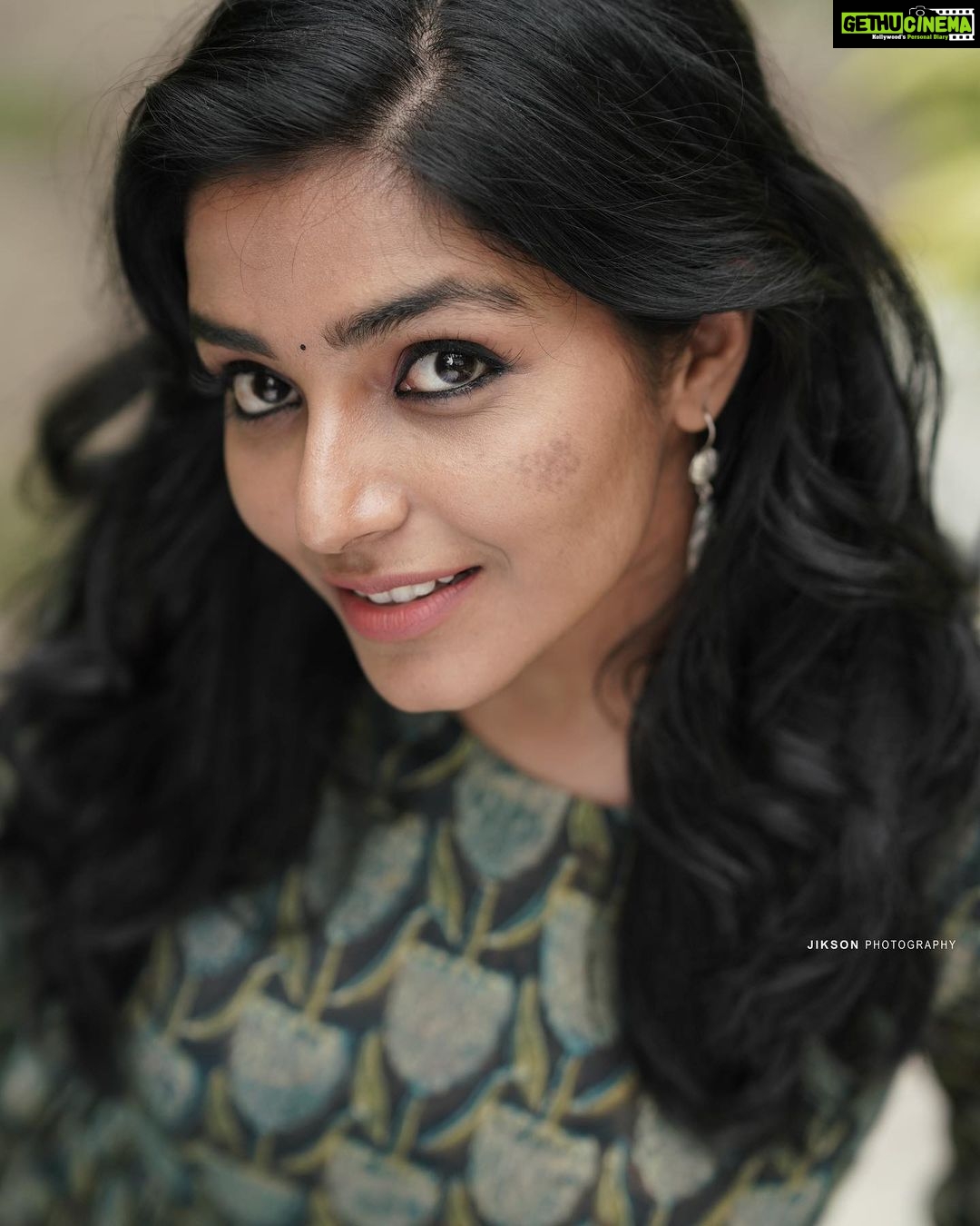 Rajisha Vijayan Instagram – Stand Up Promotions 💚 @jiksonphotography ...