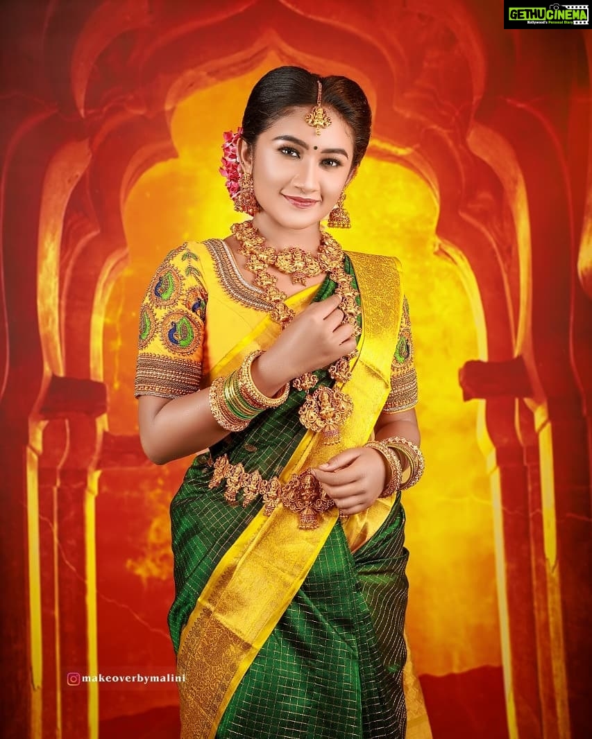 Raveena Daha Instagram – கரைகின்ற நொடிகளில் நான் நெருங்கி வந்தேனே💙 Mua ...