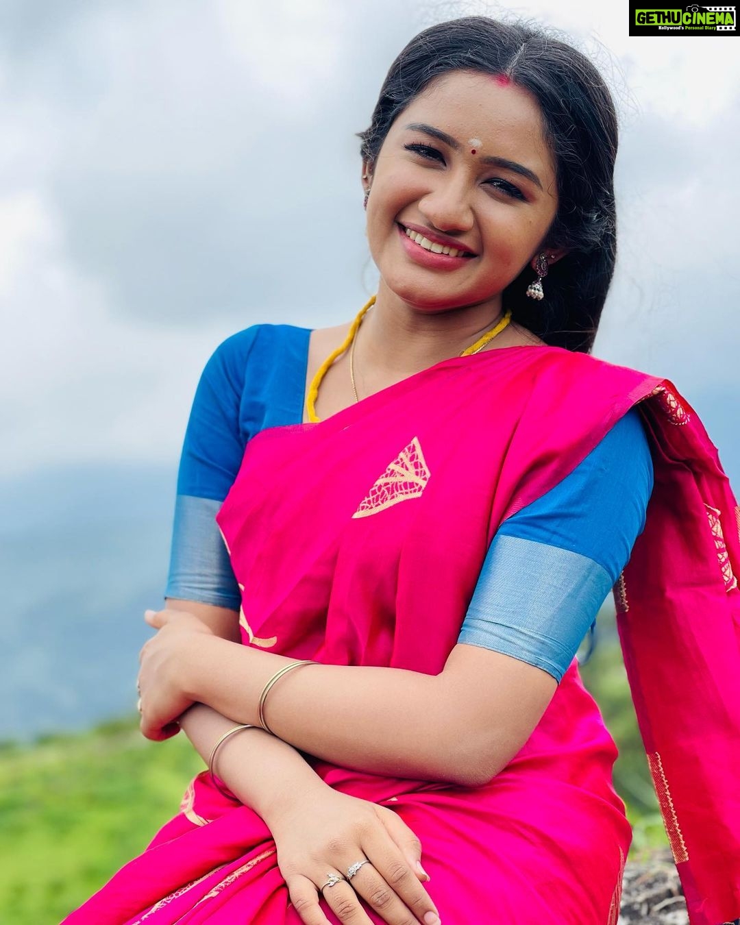 Raveena Daha Instagram – This beautiful saree that shakthi wearing is ...