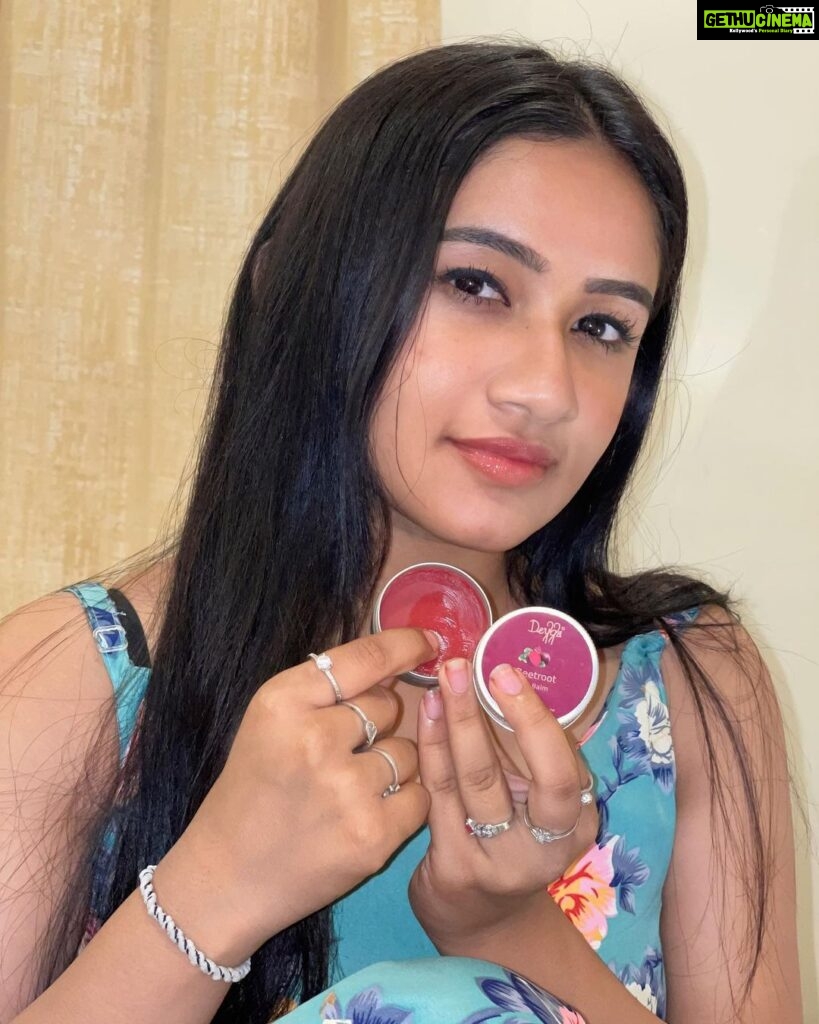 Actress Raveena Daha HD Photos and Wallpapers December 2021 - Gethu Cinema