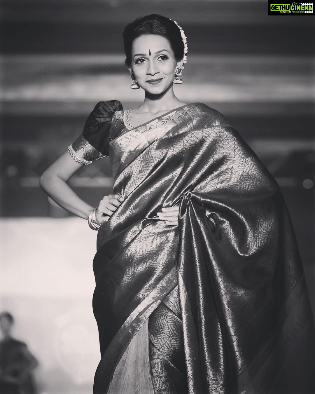 Sanchana Natarajan Instagram – Being myself ! YEA! The “iyer maami” # ...