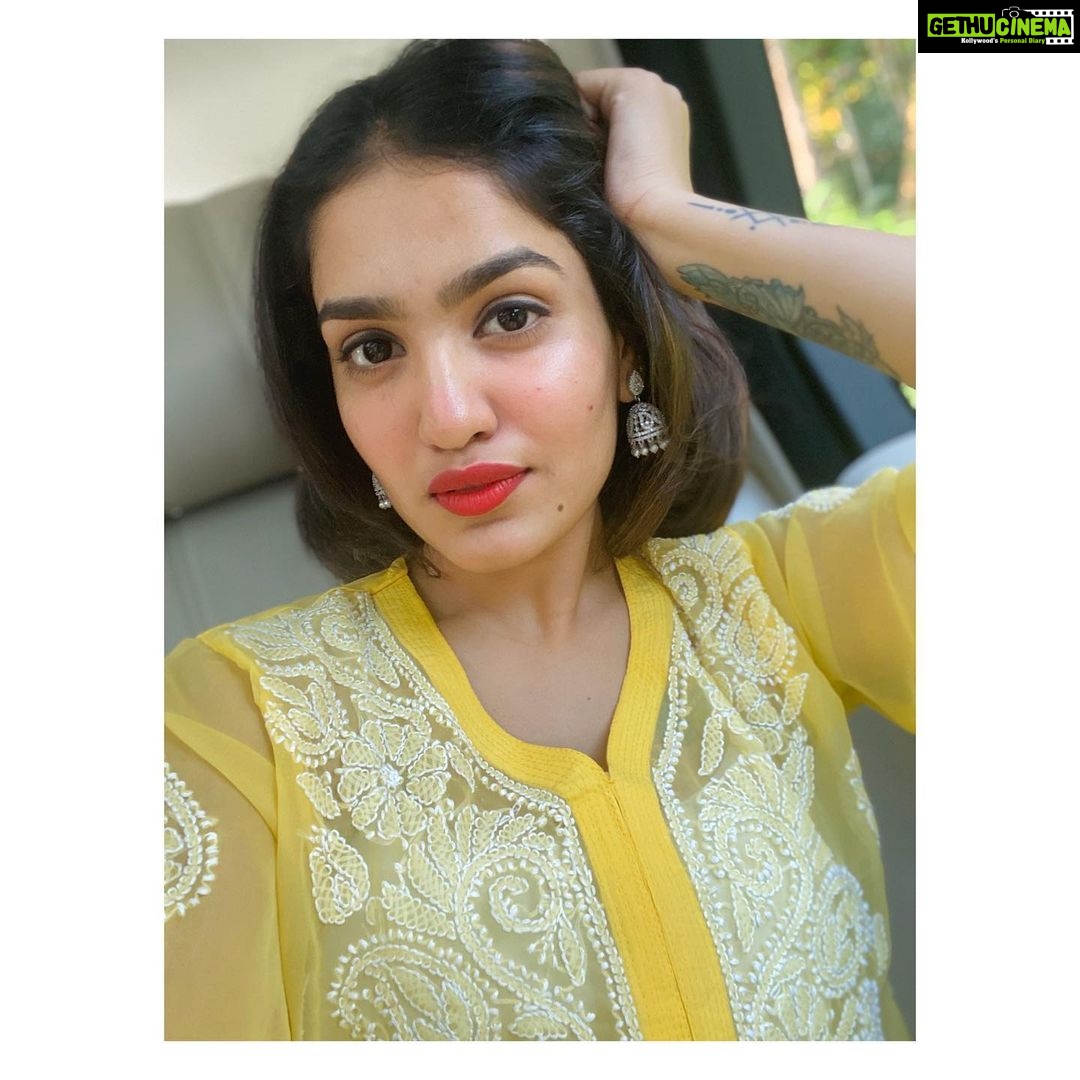 Saniya Iyappan Instagram – 🌼 Outfit: @atmasignature Thalassery, India ...