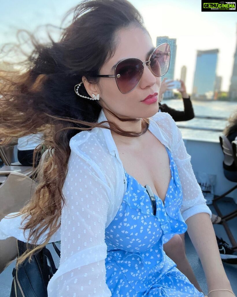 Actress Sherin HD Photos and Wallpapers July 2022 - Gethu Cinema