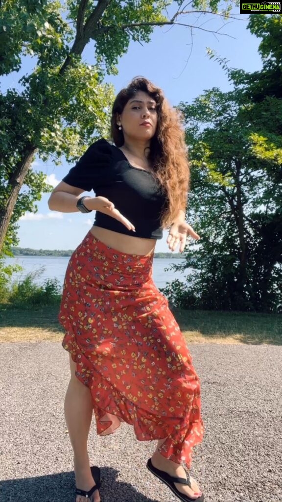 Actress Sherin HD Photos and Wallpapers July 2022 - Gethu Cinema