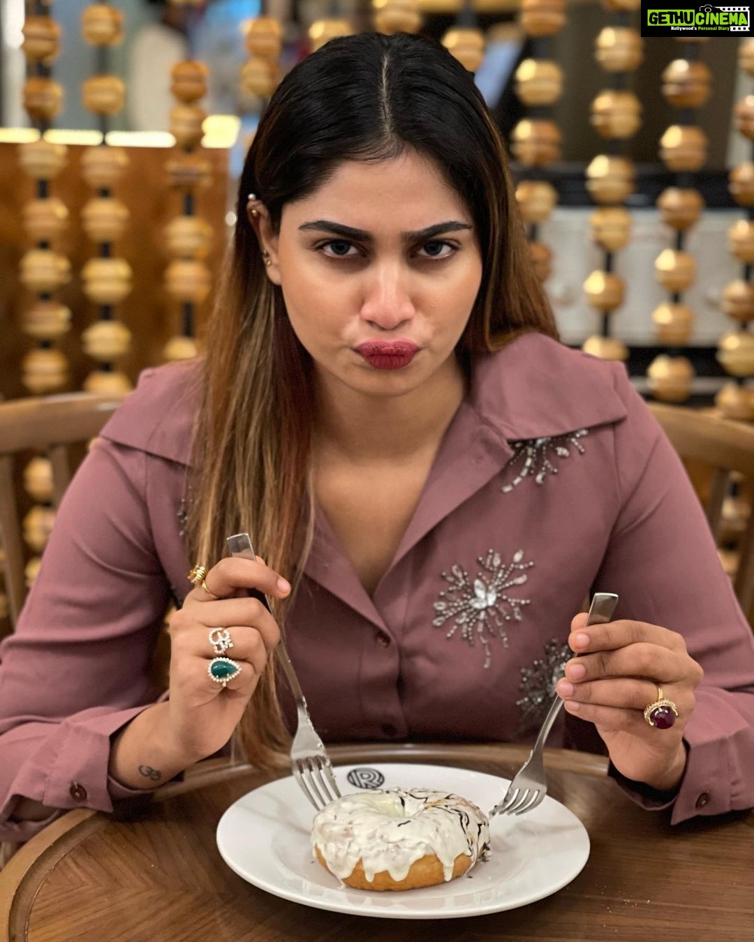 Shivani Narayanan Instagram - Why not a #nofilter casual post on a ...