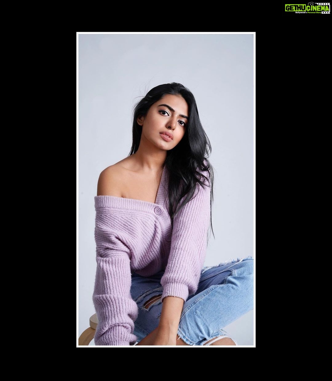 Actress Shivani Rajashekar HD Instagram Photos and Wallpapers March ...