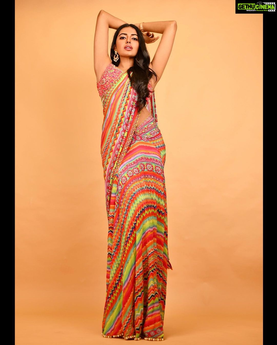 Shivani Rajashekar Instagram - Styled by my darling @manasat99 ️ Pc ...