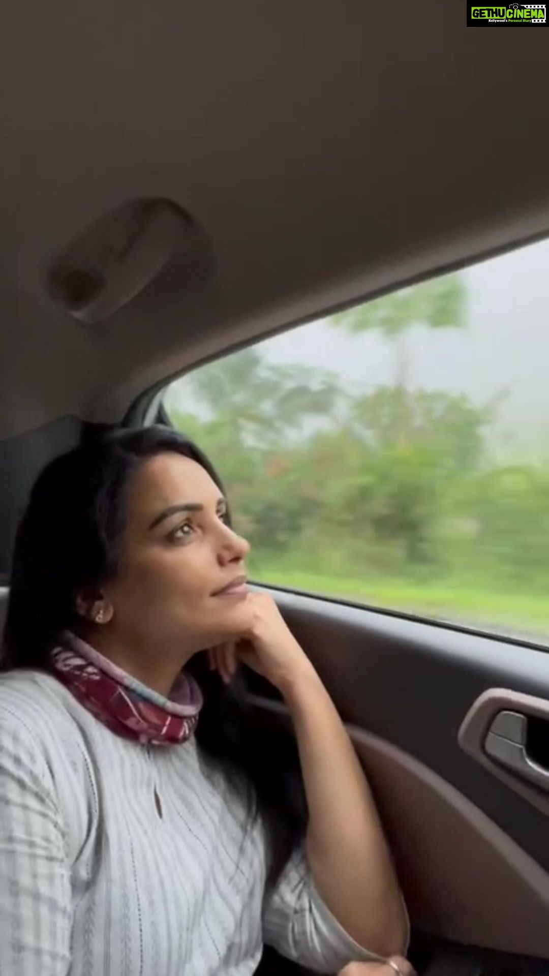 Actress Shweta Menon HD Photos and Wallpapers July 2022 - Gethu Cinema