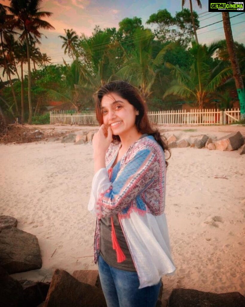 Actress Sija Rose New Photo Collections - Gethu Cinema