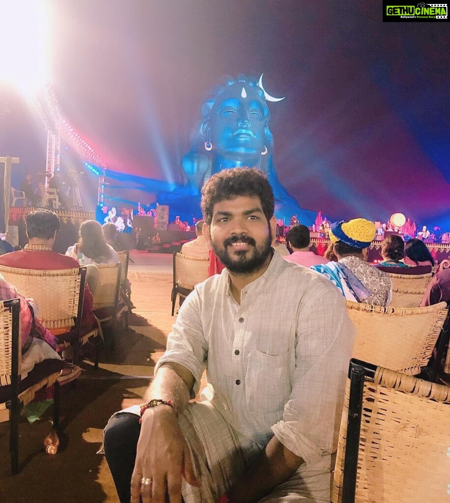 Director Vignesh Shivan HD Photos and Wallpapers March 2019 - Gethu Cinema
