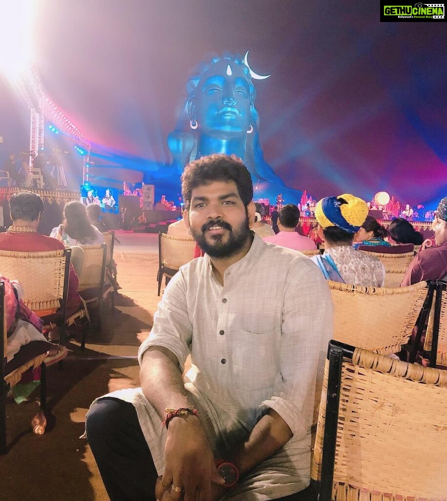 Director Vignesh Shivan HD Photos and Wallpapers March 2019 - Gethu Cinema