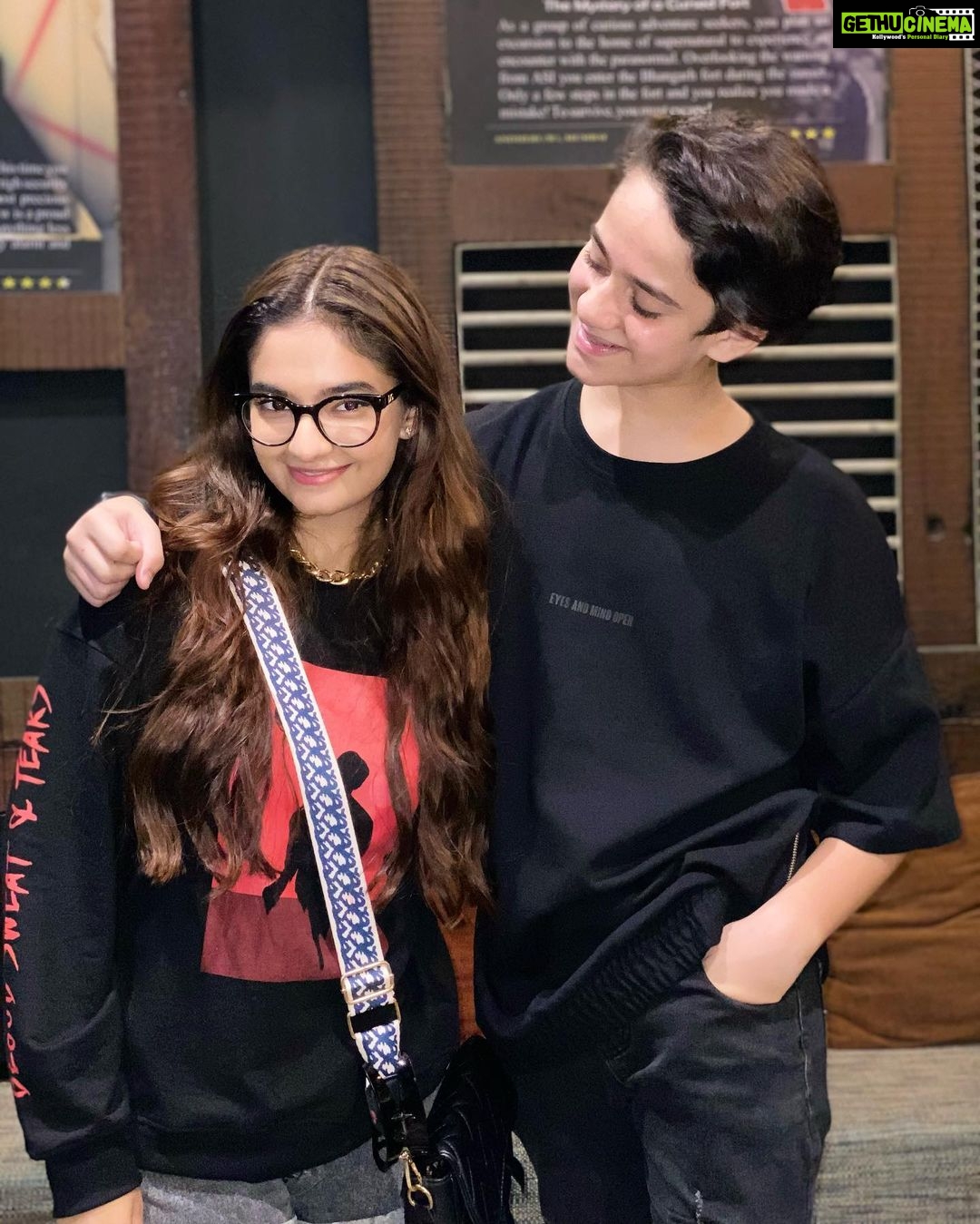 Anushka Sen Instagram – Happy Birthday to you Ayaannnn💥🫶🥰 My lil ...