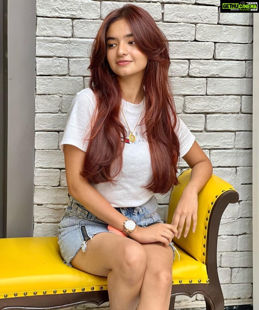 Actress Anushka Sen HD Photos and Wallpapers July 2022 - Gethu Cinema