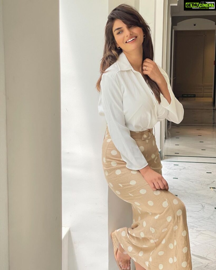 Actress Anveshi Jain HD Instagram Photos and Wallpapers April 2022 ...