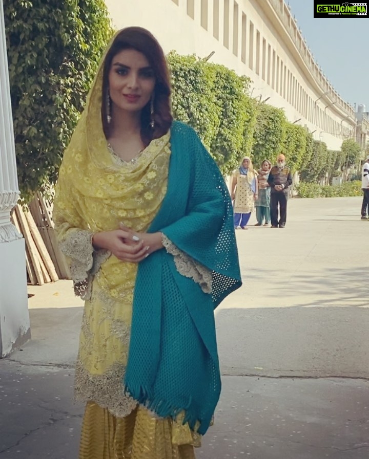 Actress Anveshi Jain HD Photos and Wallpapers April 2020 - Gethu Cinema