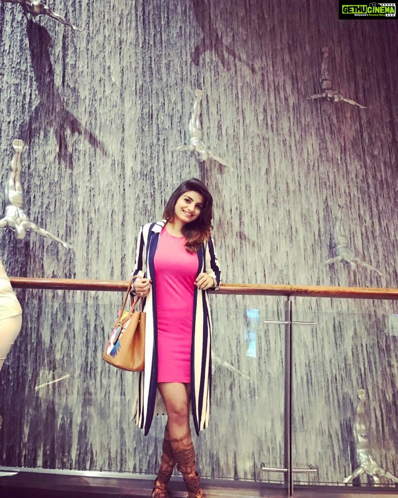 Actress Anveshi Jain HD Photos and Wallpapers May 2017 - Gethu Cinema